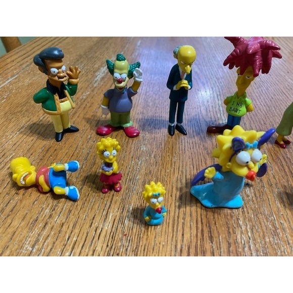 Toys | 14 The Simpsons Toy Figurines Various Characters And Sizes ...